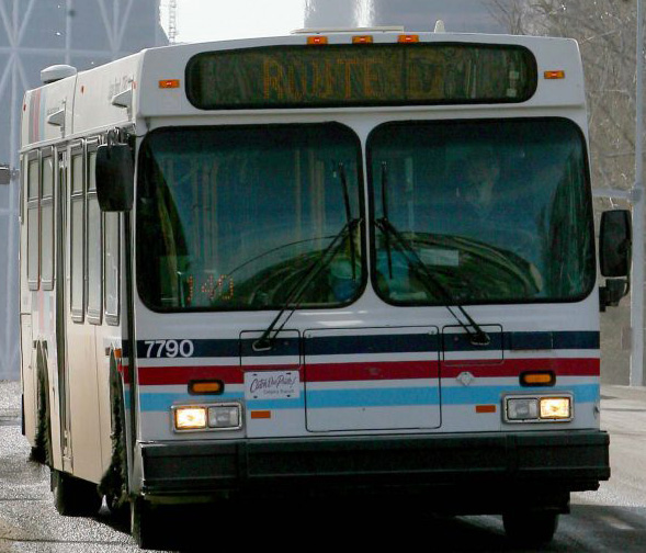 ATU 583 in Calgary Ratifies 3 Year Contract – ATU 569